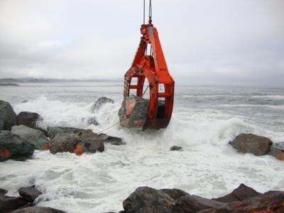 rock jetty construction